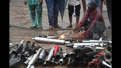 Govt to launch drive against illegal pressure & multi-toned vehicle ...