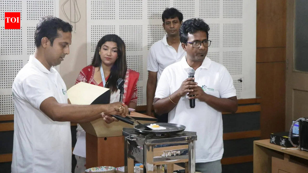 IIEST start-up unveils clean-energy cooking system | Kolkata News - The ...