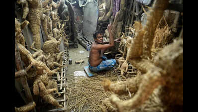 After CM’s assurance, Kumartuli hopes to start getting idol orders ...