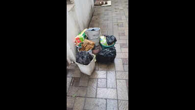 Strike Called Off, Garbage Woes Persist In Many Areas | Nagpur News ...