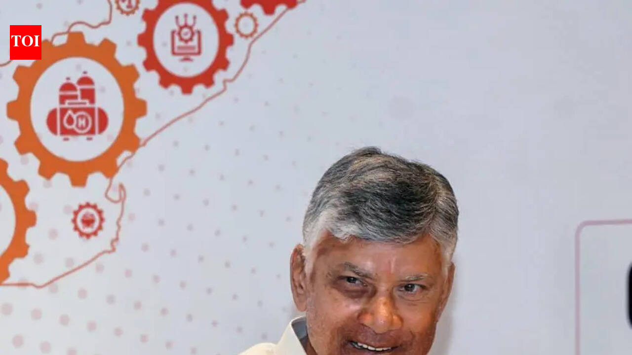 Naidu urges NUS to set up campus in Amaravati | Vijayawada News - The ...