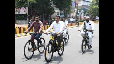 Vizag to get dedicated cycling tracks, 60 new theme parks | Vijayawada ...
