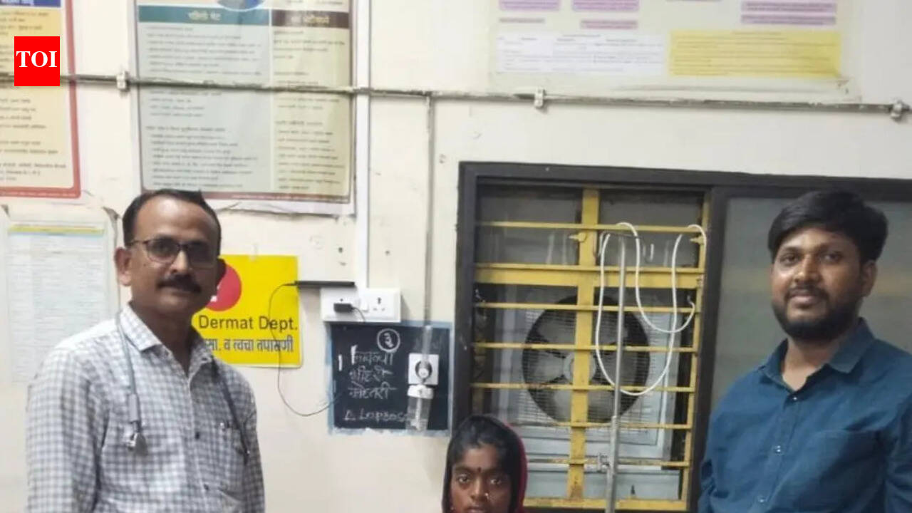 Nanded woman delivers baby with help of govt ambulance staff ...