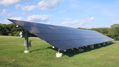 Scientists are borrowing a NASA dust-zapping trick to keep solar panels ...