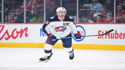 Toronto Maple Leafs NHL trade rumors connect Boone Jenner after Frank ...