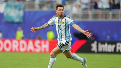 Ronaldo Settles the GOAT Debate, Calls Messi the Best of All Time ...