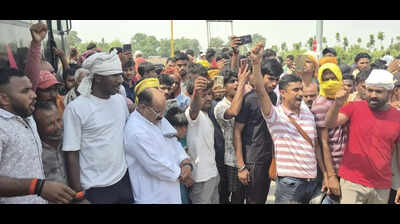 Villagers block road with body over Bhojpur man’s death in police ...