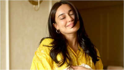 Surbhi Jyoti shares the first adorable glimpse of her baby girl; says ...