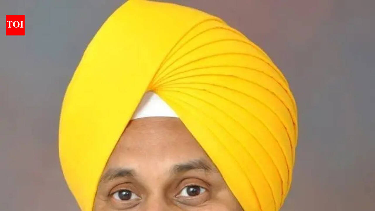 SAD (Punar Surjit) backs Mann, questions selective release of Akal ...