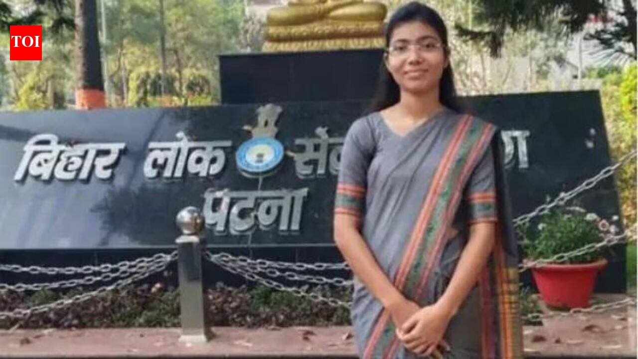 UP girl tops Bihar PCS with help of self study & online lectures ...