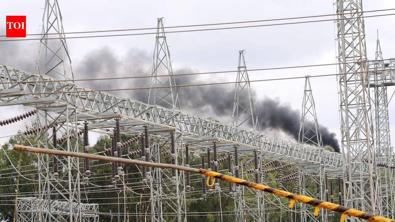 Pollution control projects for power plants put on hold, loss could ...