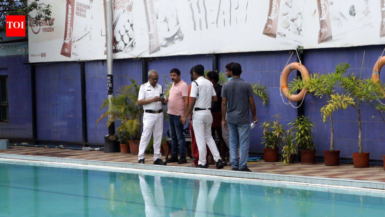 19-year-old student, a trained swimmer, dies in Chetla pool during ...
