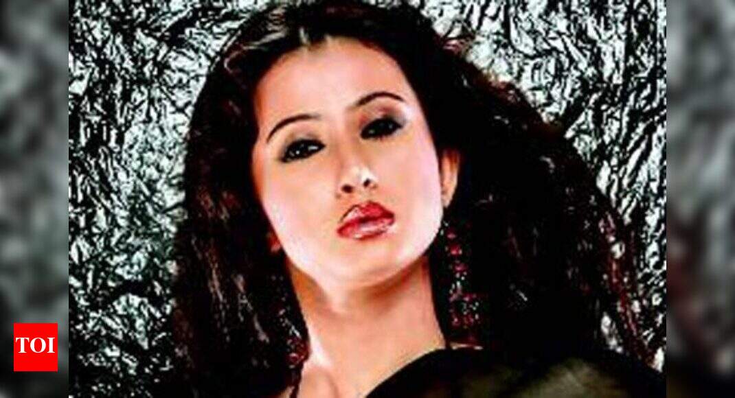 Age is no barrier, feels Monami | Bengali Movie News - Times of India