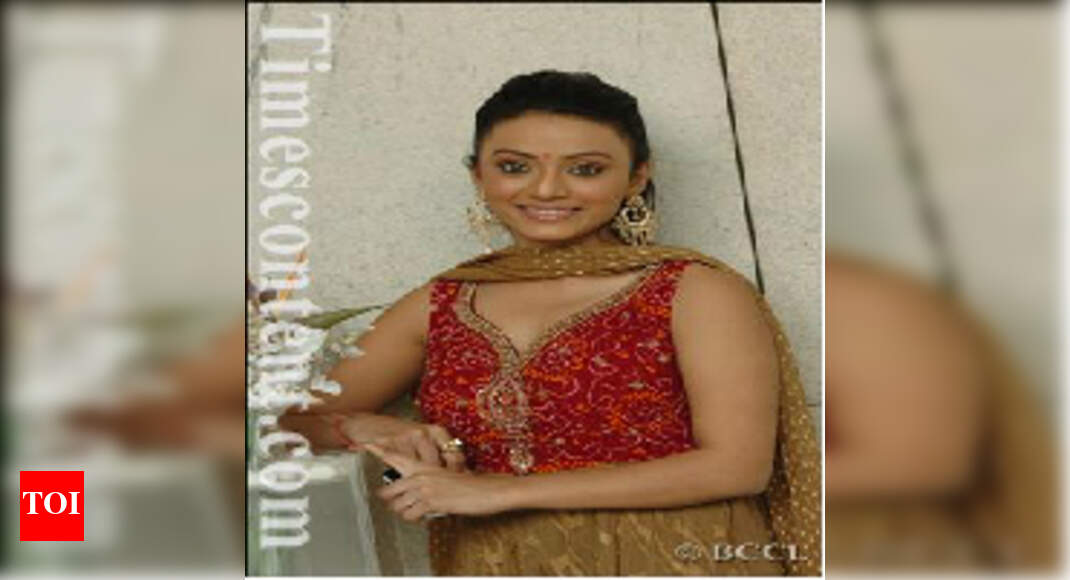 Soni Singh aka Menka to make a comeback in Pratigya - Times of India