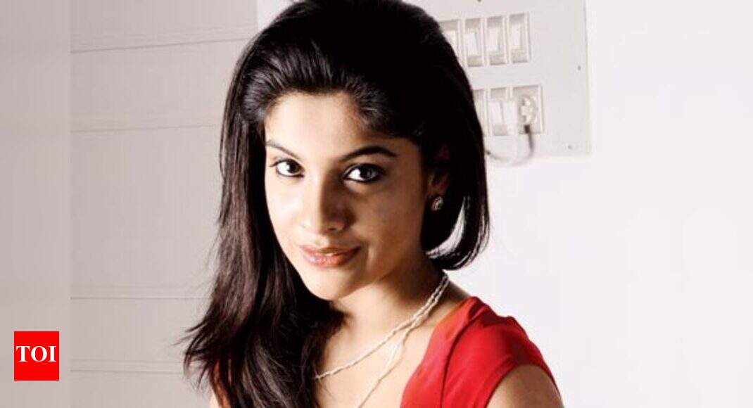 Archana rubbishes rumors of marriage | Malayalam Movie News - Times of ...