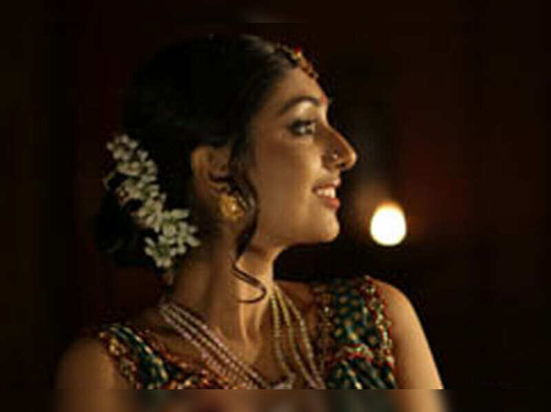 Uthara Unni makes her debut in Mollywood | Malayalam Movie News - Times ...