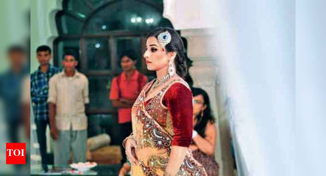 Vidya Balan in a saree ad | Hindi Movie News - Times of India