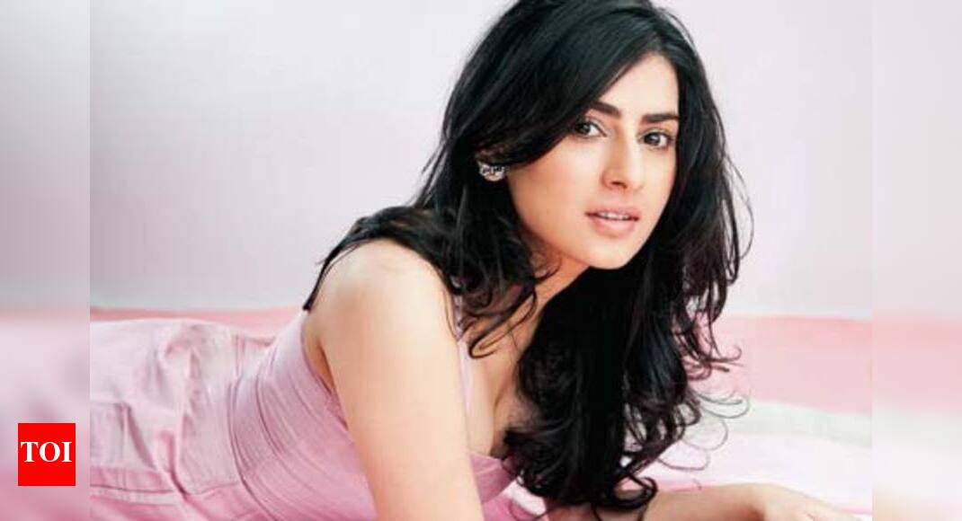 Archana is a cop now | Telugu Movie News - Times of India