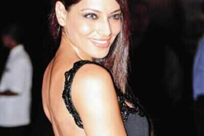 Here’s how to flaunt a sexy back - Times of India