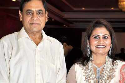 Navale family organized Dr Sunanda M Navale’s birthday bash at Le ...