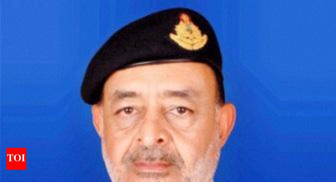 Chief of Naval Staff: Vice Admiral DK Joshi named new Navy chief ...