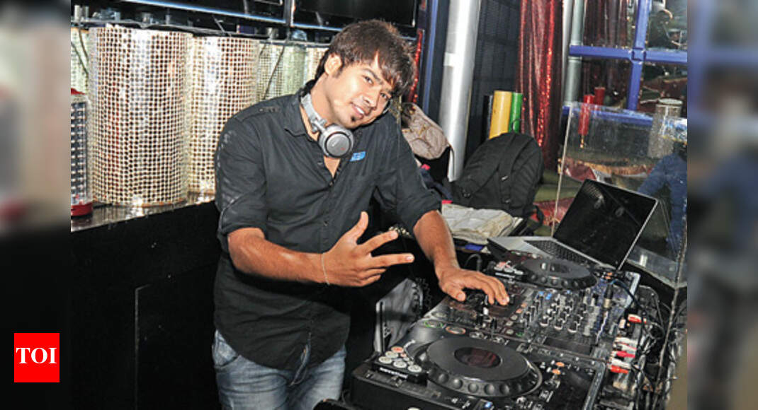 Desi Night at the nightclub Pasha at The Park Hotels, Chennai | Events ...