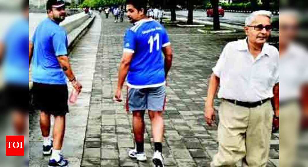 Walk backward for good health - The Times of India