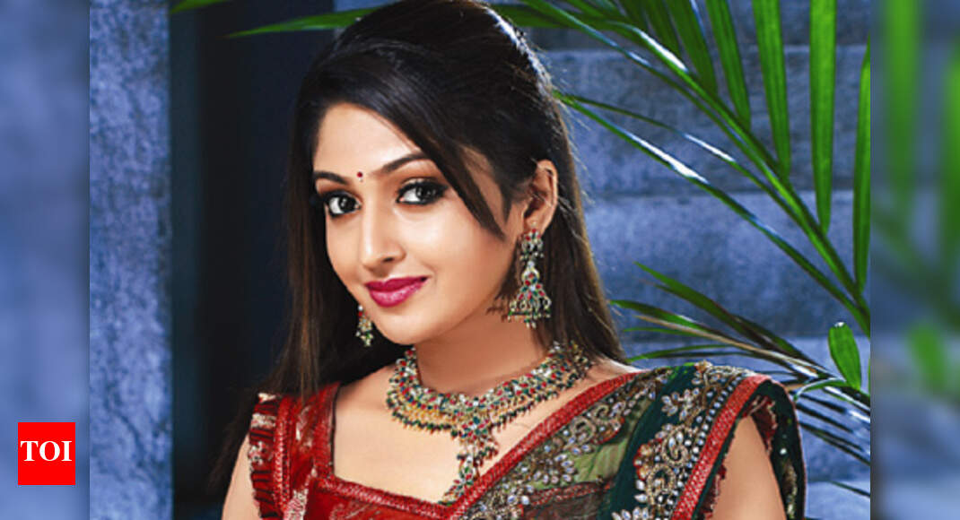 Mithra Kurien gets busy | Malayalam Movie News - Times of India