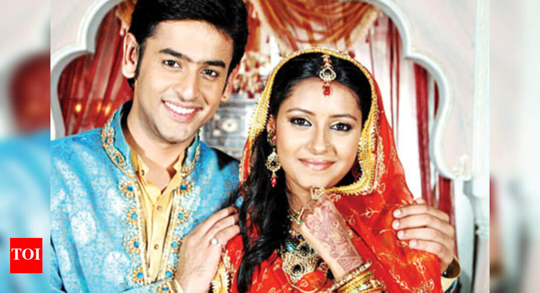 Anandi-Jagiya’s final goodbye! - Times of India