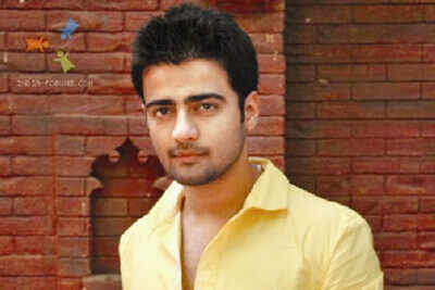 Reel character rescues Manish - Times of India