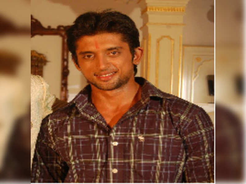 Star Plus: “Sanaya and I are friends off screen,” says Abhaas Mehta ...