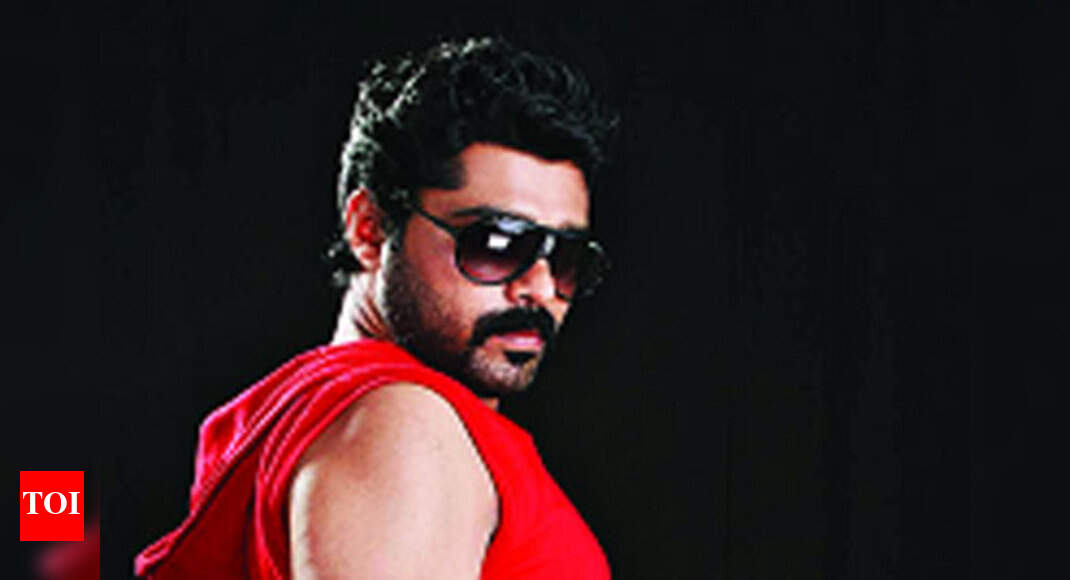 Ready to quit my job for movies: Haneesh Khani | Malayalam Movie News ...