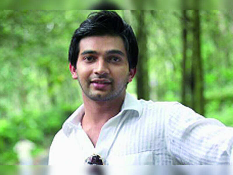 Sreejith Vijay has date issues! | Malayalam Movie News - Times of India