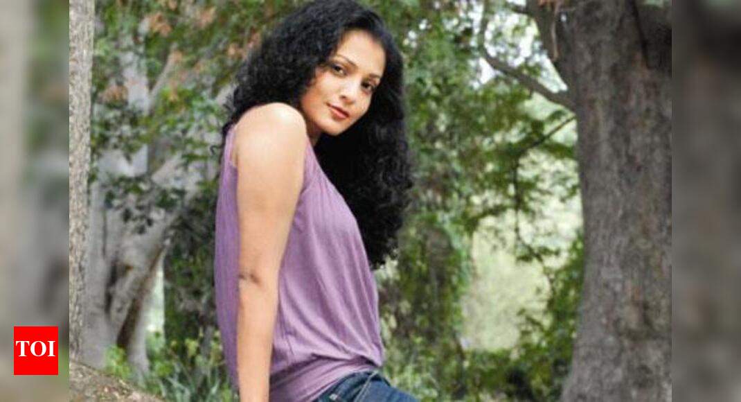 Parvathi Menon's ready for a comeback | Tamil Movie News - Times of India