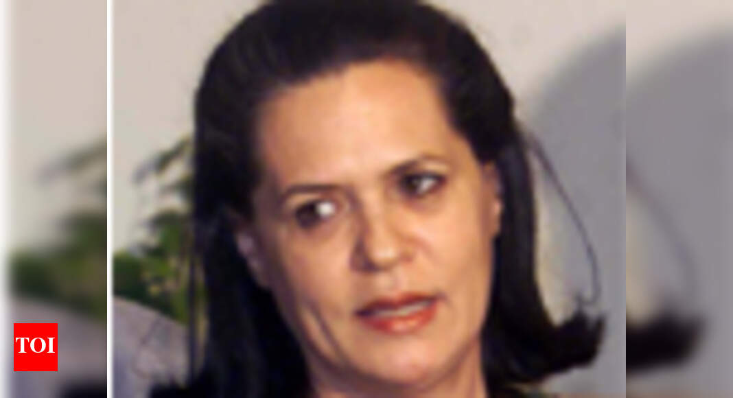 Sonia to attend mass marriages in WB - Times of India