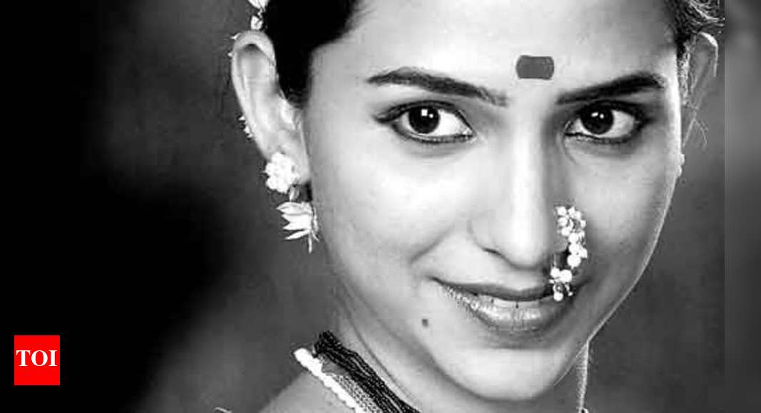 Veena Jamkar bags two big banner films | Marathi Movie News - The Times ...