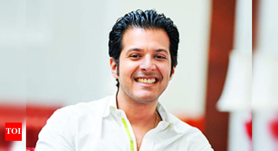Ayaan becomes proud 'pa' of twins; Abeer and Zohaan | Hindi Movie News ...