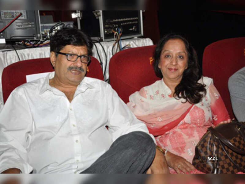 Anil Dhawan with wife during the launch of first look of the movie ...