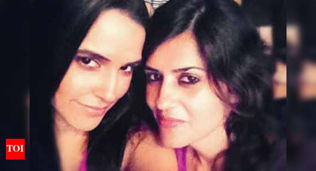 Neha always surprises her friends with gifts | Hindi Movie News - Times ...