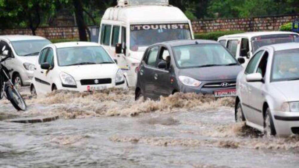Heaviest rainfall in 31 yrs floods Jaipur | The Times of India