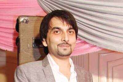 Hasan Nabi & Saman Irfan's engagement ceremony held recently at a ...