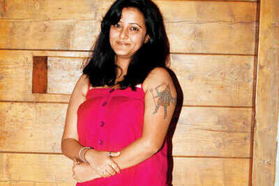 Smita Singh wants her dues to be cleared soon - Times of India