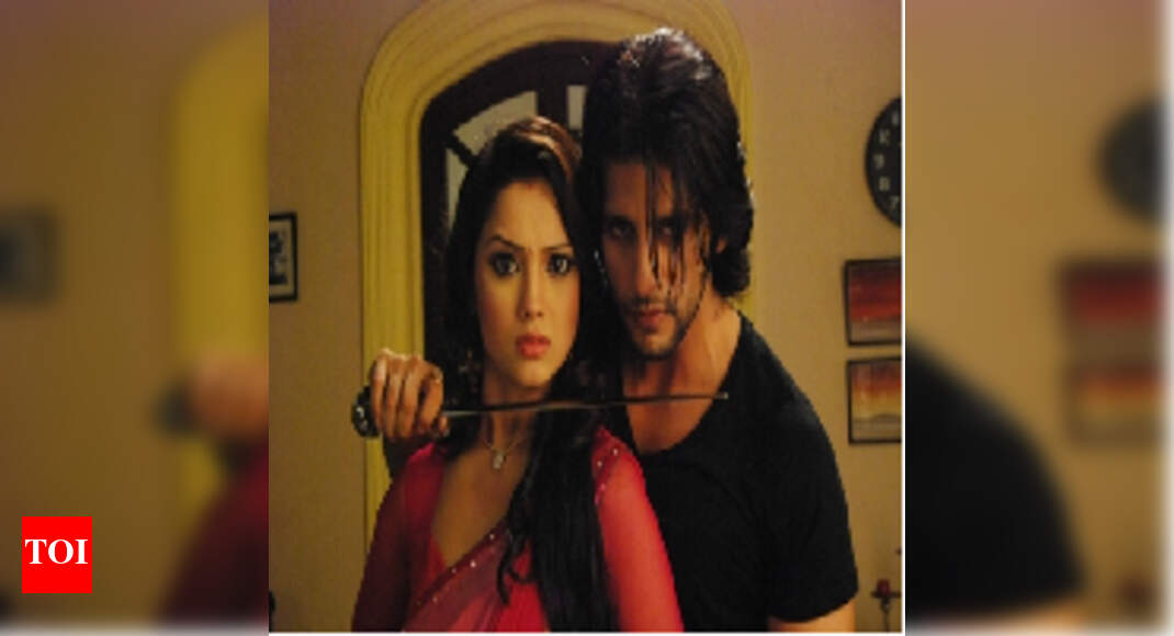 Amrit Manthan & Saubhagyavati’s crossover episode - Times of India