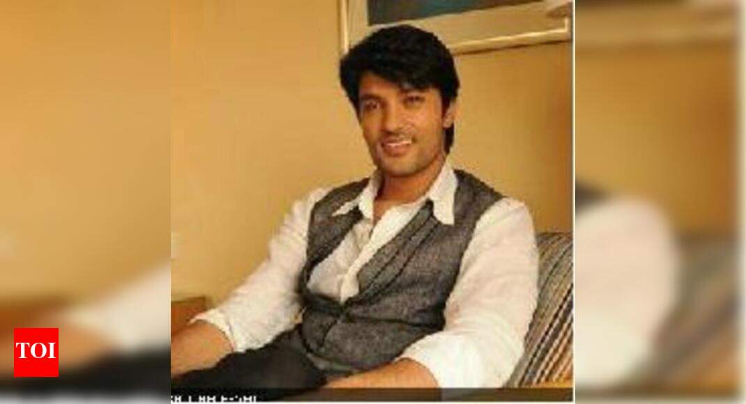 Weight lands you in an uncle's role: Anas Rashid - Times of India