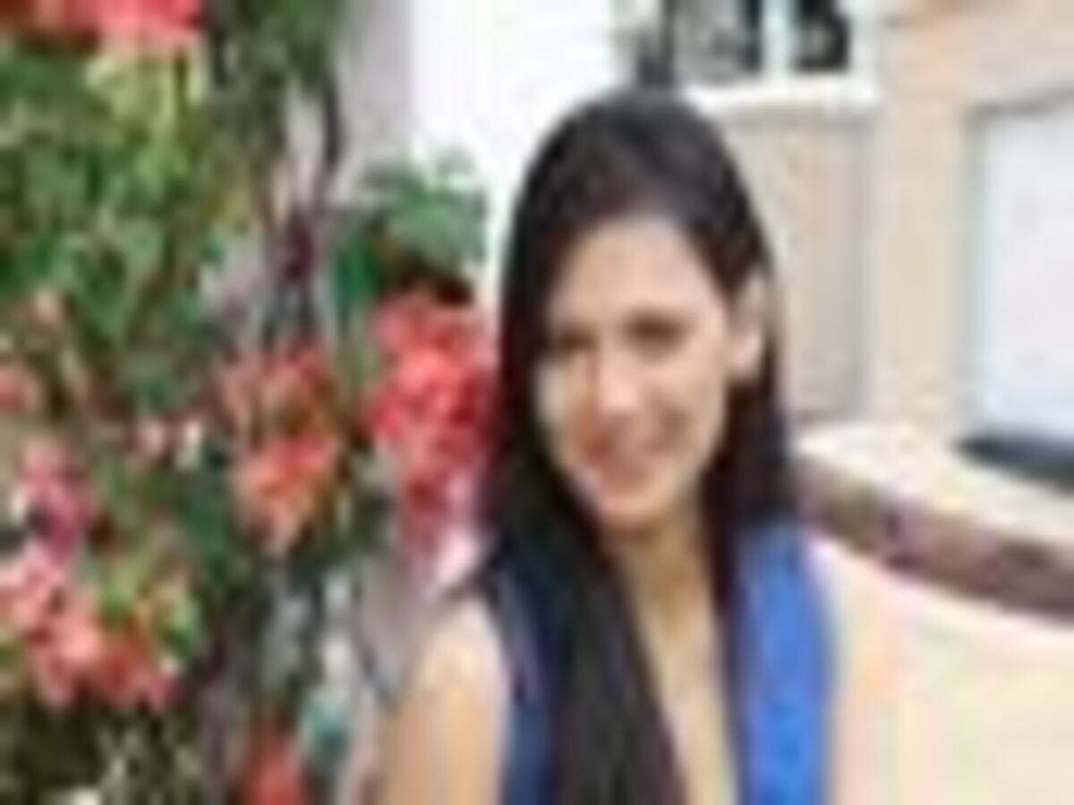 Rochelle gets ready for India Bridal Week