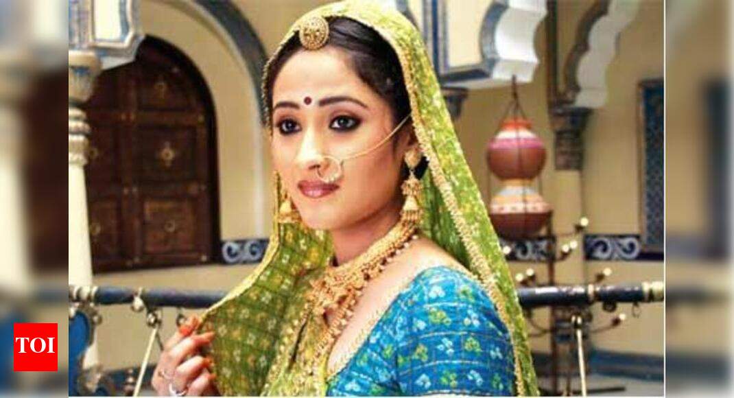 Sharmili Raj: Aditi Sajwan, Charu & Sharmili in Balveer - Times of India