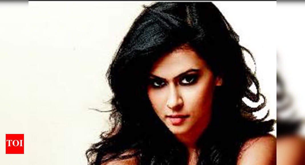 Sharmila to debut in Tollywood | Kannada Movie News - Times of India