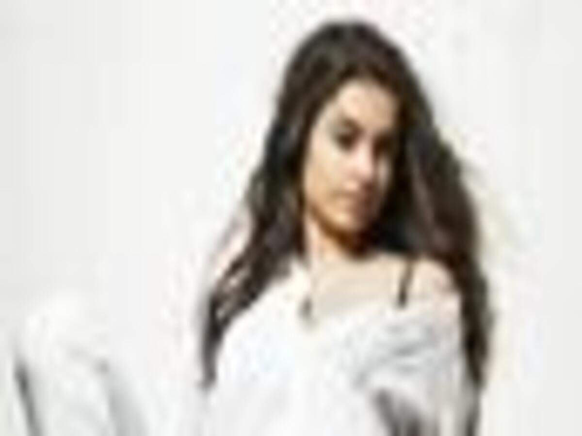 Sarah-Jane to walk the ramp