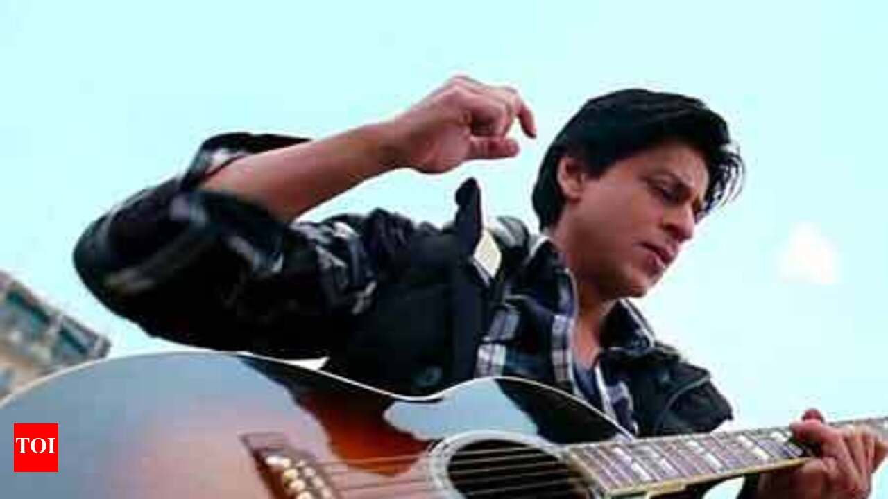Srk In Jab Tak Hai Jaan Challa Song