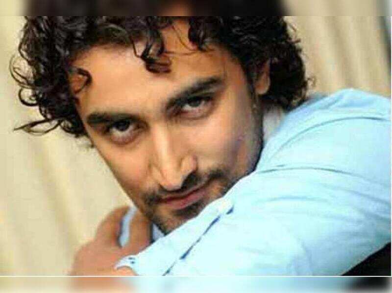 Never planned to do supporting roles in films: Kunal | Hindi Movie News ...